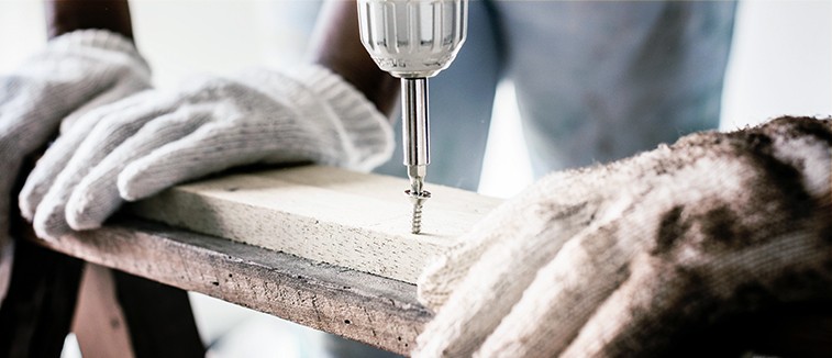 How to become a Maintenance Carpenter - Salary, Qualifications, Skills ...